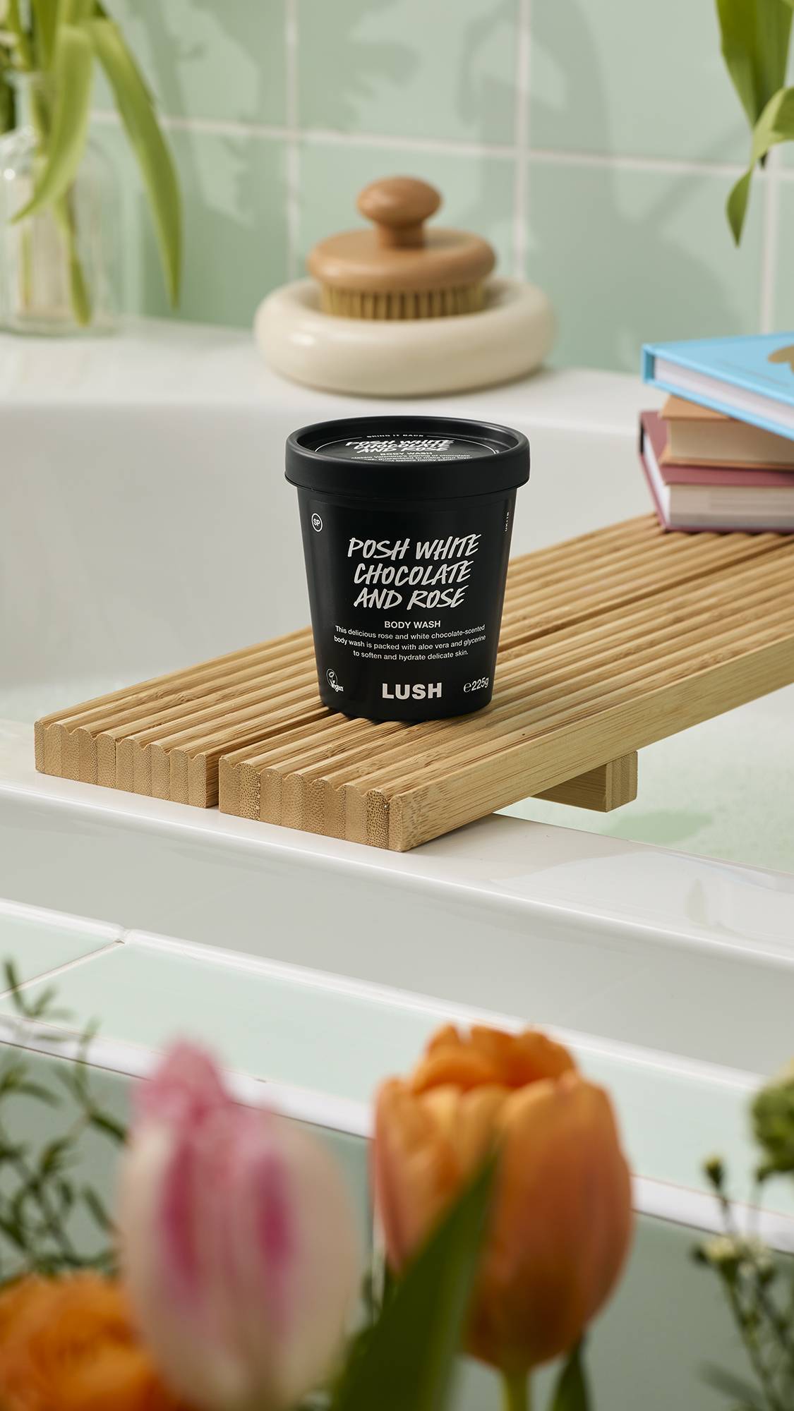 Posh White Chocolate and Rose | Body Wash | LUSH