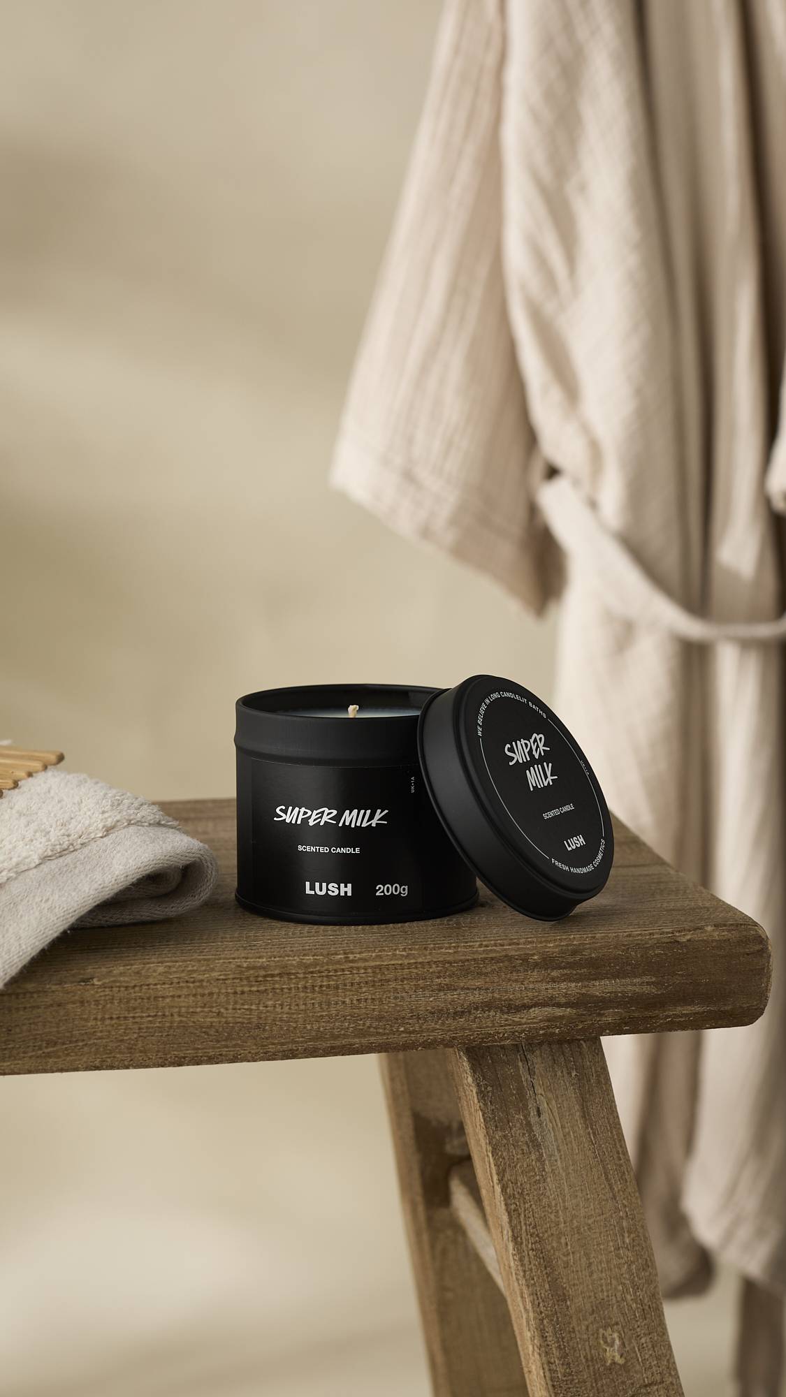 Super Milk Scented Candle | LUSH